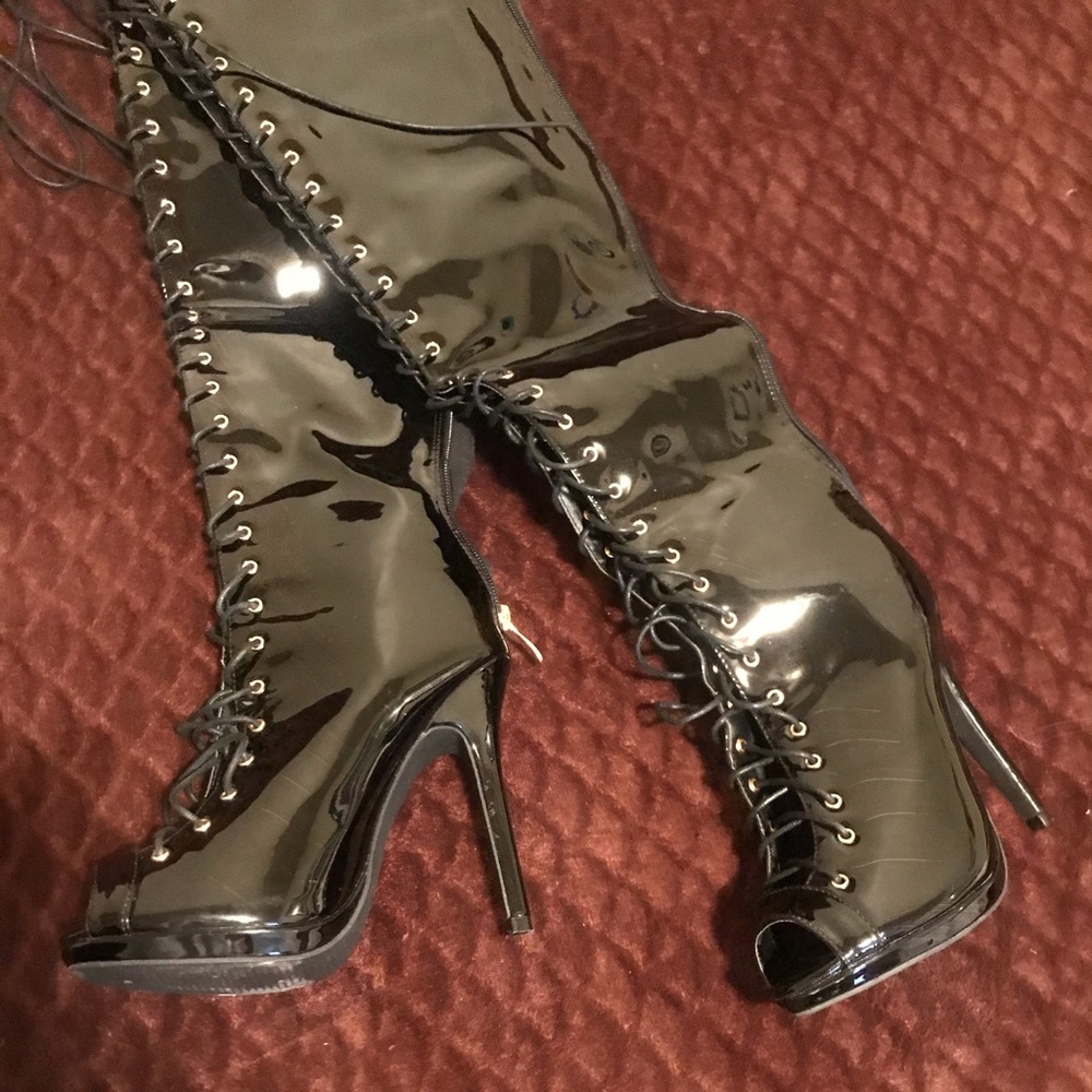 Black Patent Leather Thigh High Boots - Gem